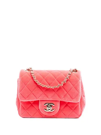 Chanel mini sac &agrave; bandouli&egrave;re Square Pearl Crush Single Flap en velours (2020) - Rose