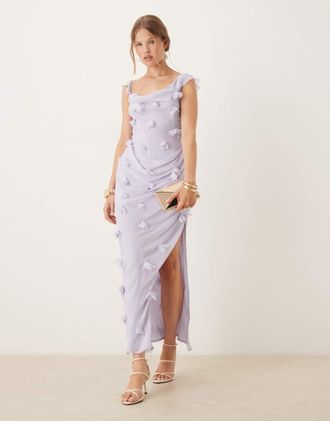 Asos Robe longueur mollet drapée à volants et fleurs en 3D avec dos ouvert - Lilas-Violet