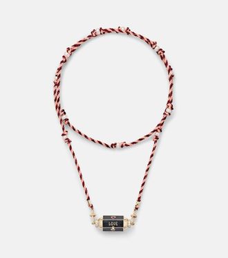 Marie Lichtenberg Halskette Love Is Blind mit 18kt Gelbgold, Diamanten, Rubinen und S&uuml;&szlig;wasserperlen
