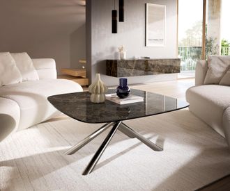 DELIFE Couchtisch Edge Boot 90x90 cm Keramik Emperador Extra Lucidato Dunkelbraun Sarity Edelstahl geb&uuml;rstet, Couchtische