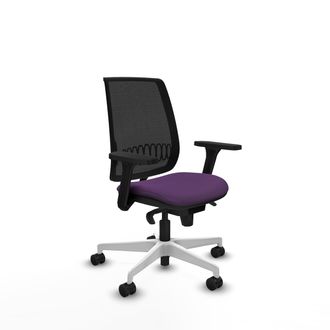 Piqueras y Crespo Stuhl aus Alaros-Mesh mit 3D-Armen, h&ouml;henverstellbare Lendenwirbelst&uuml;tze, ausgestattet mit 5 Positionen und eingespritztem Schaum. Mit Rollen von 65 m