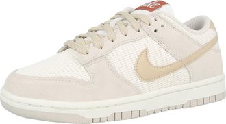Nike Sneaker Dunk