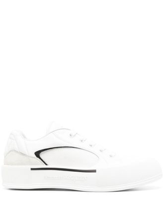 Alexander McQueen baskets Skate Deck Plimsoll en cuir - Blanc