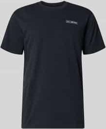 Under Armour Regular Fit T-Shirt mit Logo-Applikation