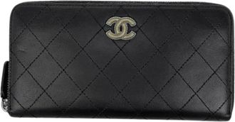Chanel Portefeuille long Matelass&eacute; Pre-owned (bi-pli) - Femme - Pre-owned - Noir - Taille: ONE Size
