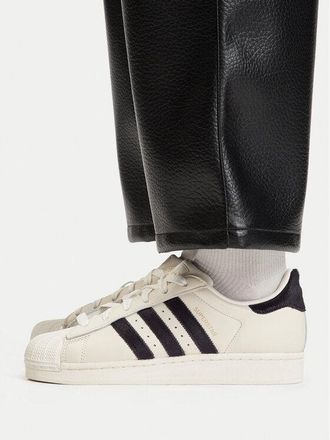 adidas Sneakers KJ4683 Creme