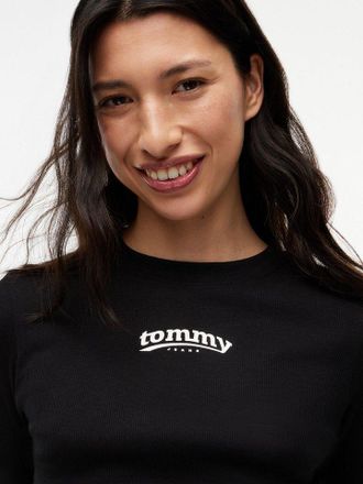 Tommy Jeans Langarmshirt TJW SLIM ESS LOGO 1 LS TEE Baumwollmischung, slim fit