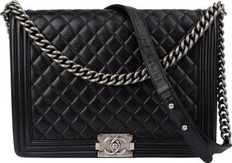 Chanel Crossbody Bags - Chanel Quilted Lambskin Boy Single Flap Crossbody - Gr. unisize - in Schwarz - f&uuml;r Damen