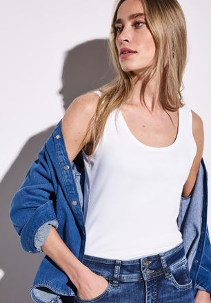 Street One Tanktop STREET ONE Style ANNI, Damen, Gr. 34, wei&szlig;, Jersey, Obermaterial: 48% Baumwolle, 48% Modal, 4% Elasthan, unifarben, regular fit taillenbedeckt