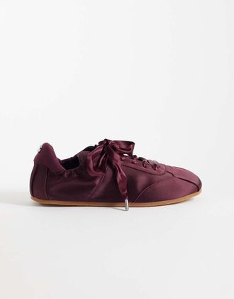 Steve Madden Artiste - Baskets avec lacets en satin - Lie-de-vin-Rouge