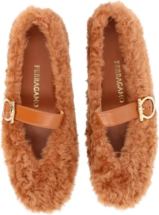 Ferragamo Love Ornament Ballerina Flat - Beige