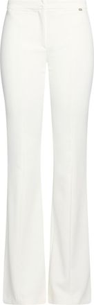 Elisabetta Franchi HOSEN & R&Ouml;CKE - Hosen auf YOOX.COM