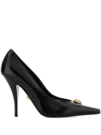 Versace Hohe Schuhe - Pointed Toe Leather Pump - Gr. 37,5 (EU) - in Schwarz - f&uuml;r Damen