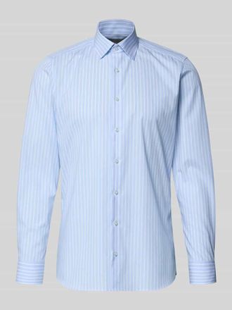 Olymp Level 5 Slim Fit Business-Hemd mit Kentkragen