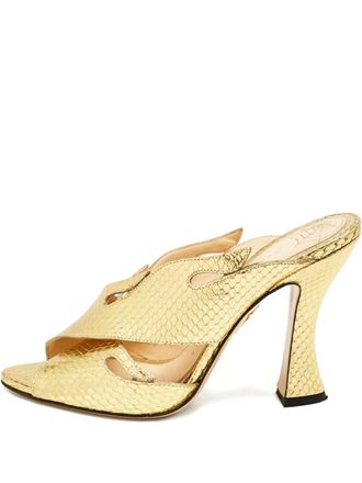 Charlotte Olympia sandales &agrave; effet peau de serpent 115 mm - Jaune