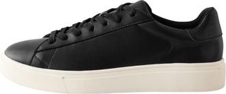Next Sneaker