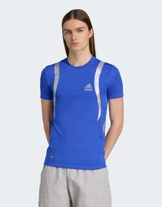 adidas Originals Archive Techfit - T-shirt moulant - Bleu haute r&eacute;sine