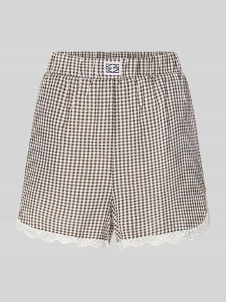 Noisy May Shorts mit Spitzenbesatz Modell ELIZA