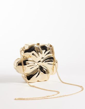 True Decadence Blumenf&ouml;rmige Schultertasche in Metallicgold-Goldfarben