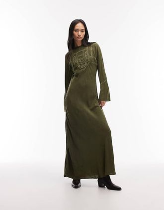 Asos Modesty - Maxi-Freizeitkleid in verwaschenem Gr&uuml;n mit Spitzenbesatz-Grau