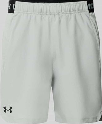 Under Armour Shorts mit elastischem Bund und Logo