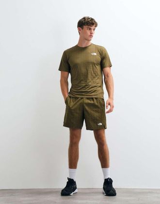The North Face Pentadome 24/7 - Trainingsshorts, 7 Zoll Schrittl&auml;nge-Gr&uuml;n