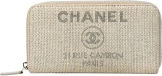 Chanel Portefeuille long (bi-pli) Pre-owned - Femme - Pre-owned - Gris - Taille: ONE Size