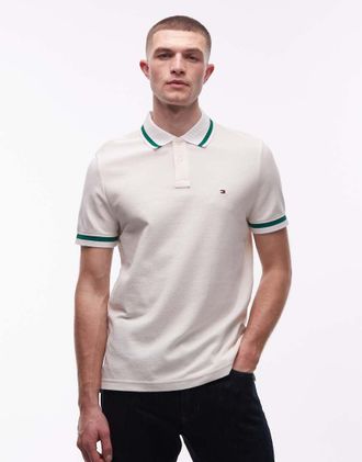 Tommy Hilfiger Regular-Fit-Polohemd in Wei&szlig; und Gr&uuml;n mit spitzem Kragen