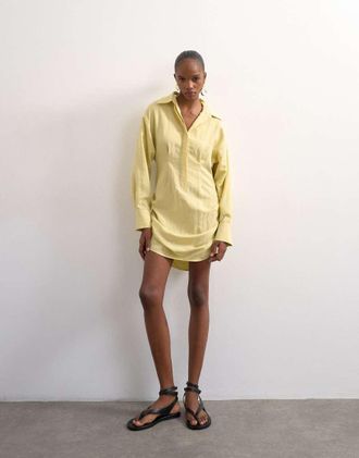 Topshop Robe chemise courte avec jupe fronc&eacute;e - Jaune