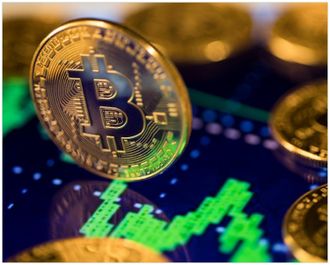 Wallario Poster - Bitcoin im Marktgeschehen in Premiumqualit&auml;t, Gr&ouml;&szlig;e: 40 x 50 cm