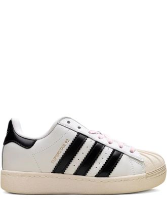 adidas x Pharrell baskets Superstar 92 Virginia White - Blanc