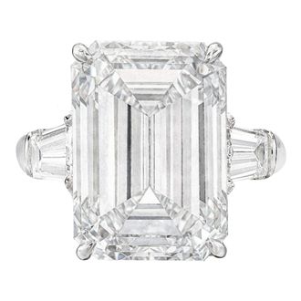 Verde 6ct IGI Certified Lab Grown Emerald Cut Diamond Ring