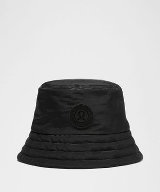 lululemon Unisex Puffer-Bucket-Hat - Gr&ouml;&szlig;e M/L in Black
