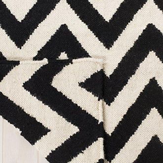 Safavieh Zeitgen&ouml;ssische Teppich f&uuml;r Wohnzimmer, Esszimmer, Schlafzimmer - Dhurrie Collection, Kurzer Flor, Schwarz und Elfenbein, 122 X 183 cm