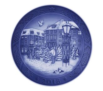 ROYAL COPENHAGEN 1024792 Xmas Plate Series Rc Weihnachtsteller 2018, Porzellan, Mehrfarbig 18cm