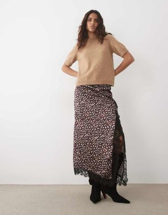 Asos jupe midi en satin &agrave; empi&egrave;cement dentelle et fente haute imprim&eacute; fauve-Multi