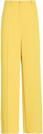 Elisabetta Franchi HOSEN & R&Ouml;CKE - Hosen auf YOOX.COM