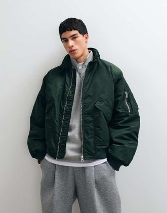 Asos Oversize-Bomberjacke in Dunkelgr&uuml;n