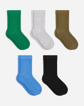 Arket Rippstricksocken 5er-Pack -Gr&uuml;n
