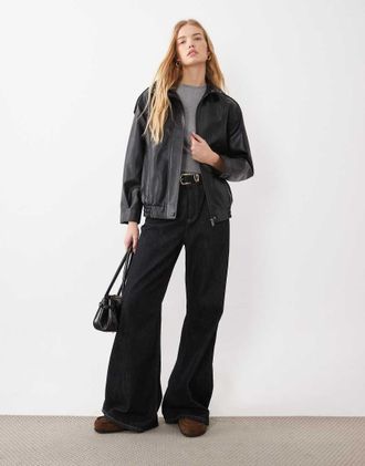New Look Oversize-Jacke aus Kunstleder mit Stehkragen in Schwarz