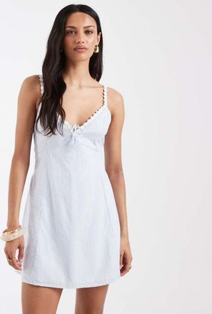 Hollister Robe courte boutonn&eacute;e &agrave; col en V et fines rayures - Bleu