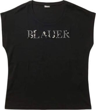 Blauer Shirt