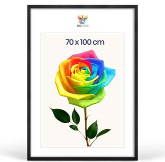 MG Design Bilderrahmen 70 x 100 cm - Posterrahmen mit Schwarz Holzrahmen (Echtholz) und bruchsicherem Acrylglas, Hoch & Quer mit verst&auml;rkter Wandaufh&auml;ngung