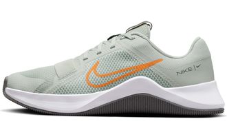 Nike Herren Mc Trainer 2 Niedrig, Light Silver Bright Mandarin Iron Grey, 43 EU