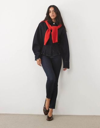 Miss Selfridge Denim-Hemd mit Ballon&auml;rmeln in Raw-Waschung-Blau