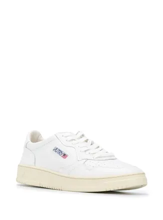 Autry Mens Low Top Sneakers Medalist White Leather Cow Trainers
