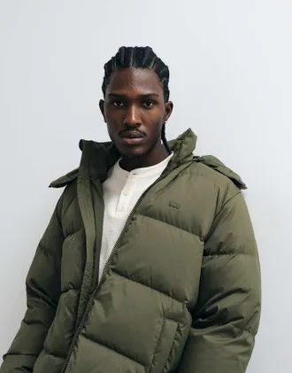 Levi's Rockwell Steppjacke mit Kapuze in Khaki-Gr&uuml;n