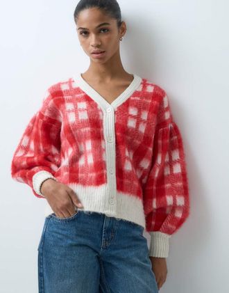 Asos Strickjacke mit V-Ausschnitt, Ballon&auml;rmeln und rotem Karomuster-Rosa