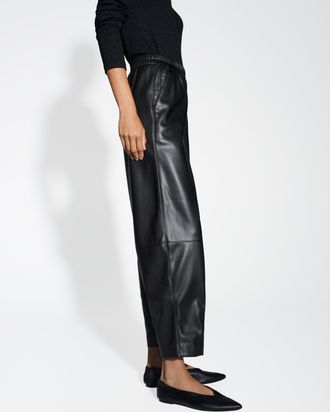 OPUS Damen City Pants | MYHA Edgy Relaxed Kunstlederhose mit Barrel Leg Black, 38