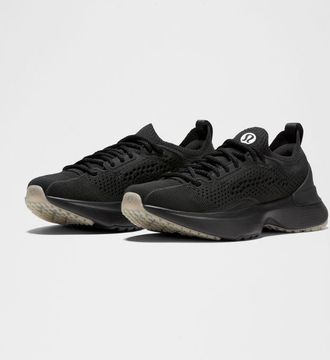 lululemon Chaussure dentra&icirc;nement chargefeel 3 pour Femmes - Noir/Blanc - Taille 6/5